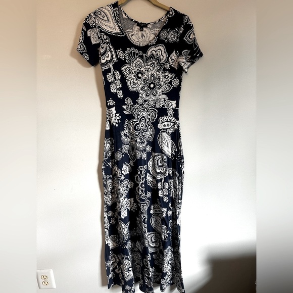 Talbots | Dresses | Talbots Paisley Short Sleeve Maxi Dress | Poshmark